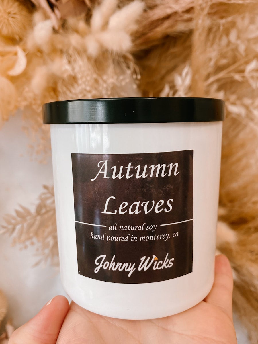The Best Autumn Leaves Candle Scents for Cozy Nights In | Haute Beauty ...